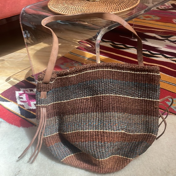 Earth Art hand crafted artisan | Bags | Vintage Large Handwoven Sisal ...